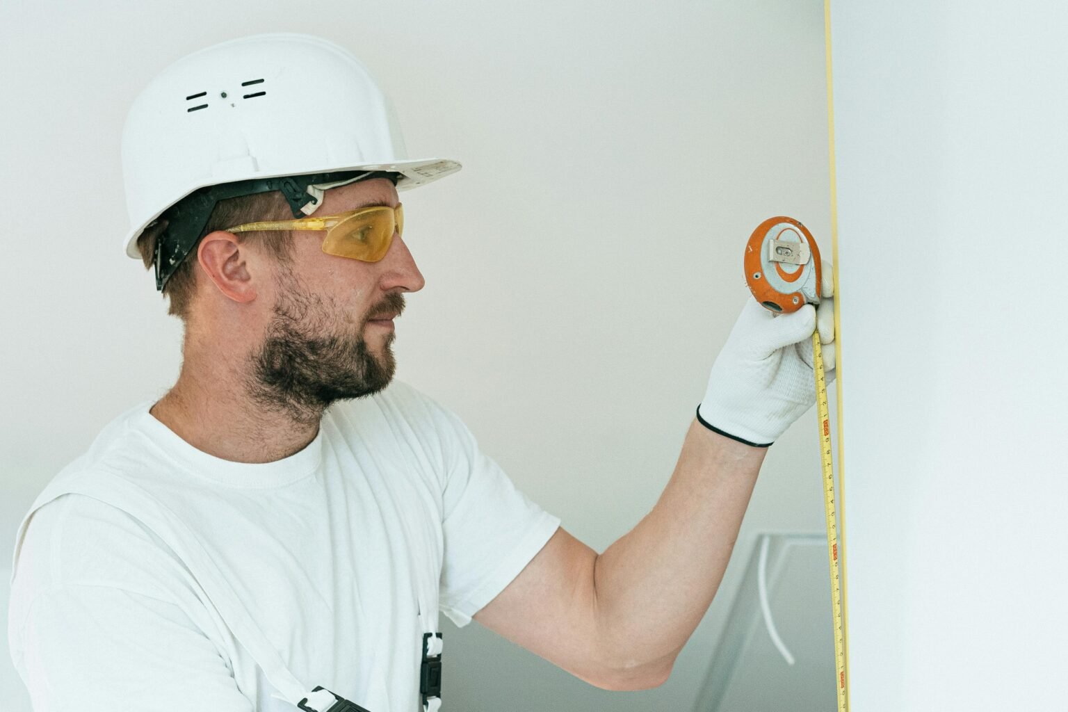 #1 Surveyor Survey: Role, Process & Importance Explained